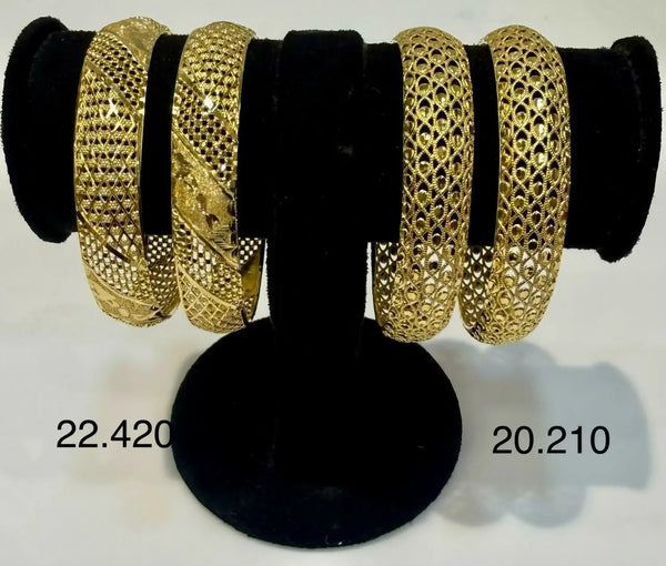 Gold Half Round Plaster Bangles – HM Sarafa Bazar India Pvt Ltd