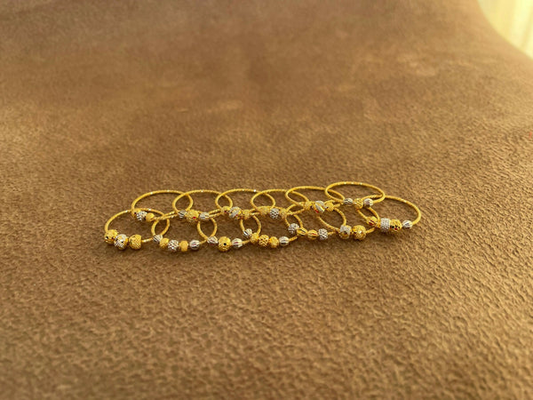 Vertical Rings – HM Sarafa Bazar India Pvt Ltd