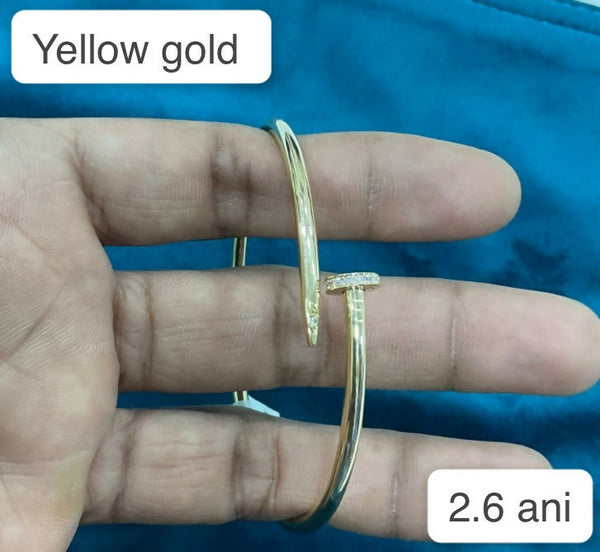 Yellow Gold Cartier Kada – HM Sarafa Bazar India Pvt Ltd